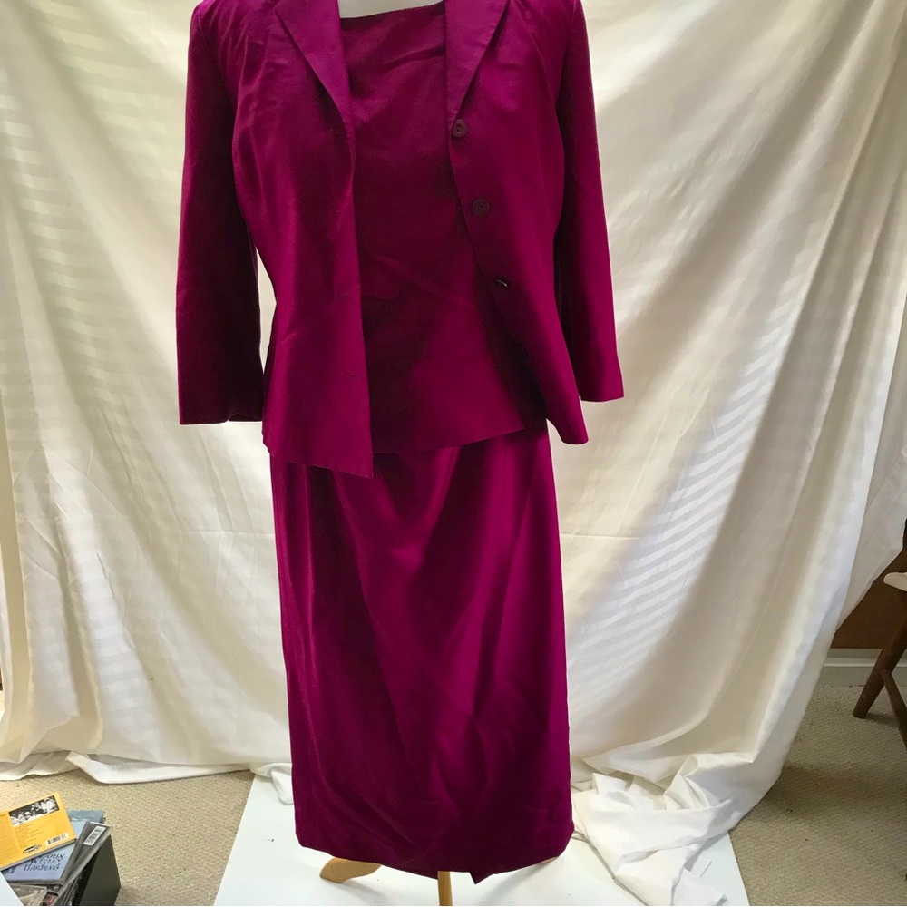 Vintage Three Piece Raw Silk Suit From Talbots Size 12 - Gem